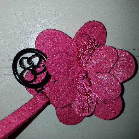 Jessica Simpson | Bags | Jessica Simpson Laser Cut Flower Bag | Poshmark